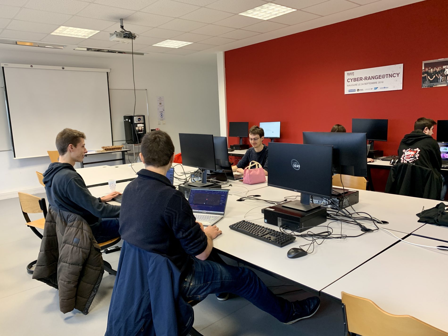 TELECOM Nancy citée comme plateforme cyber-sécurité de référence dans un ouvrage international ...